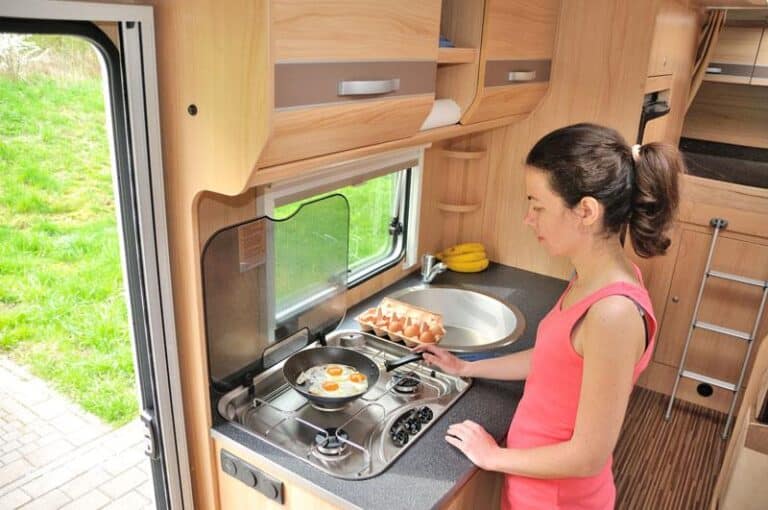 10 Best Tips For Cooking In An RV Kitchen | RV Travel Life